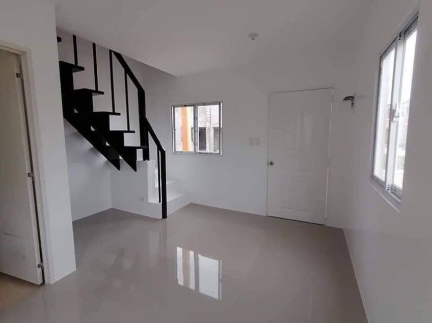 Arielle Inner Unit Townhouse