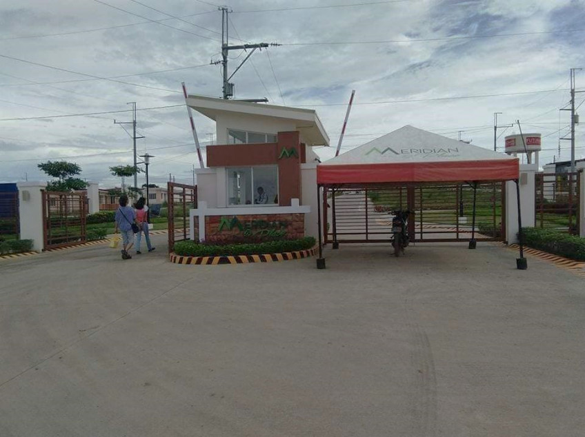 House & Lot for Sale at The Meridian Place
