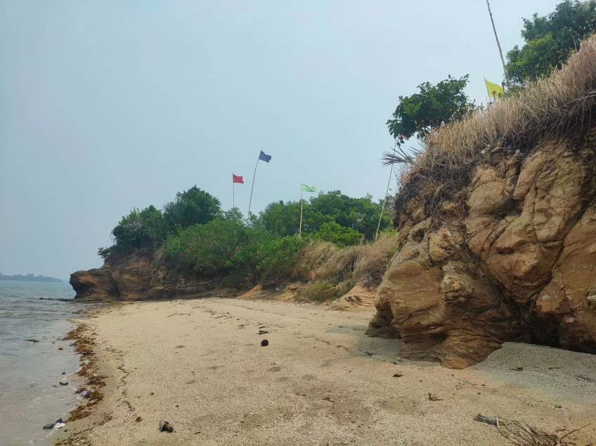 Beach Land For Sale in Quezon Province