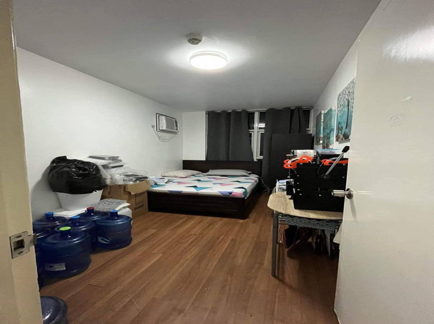 Condo Unit At Linear Tower Makati