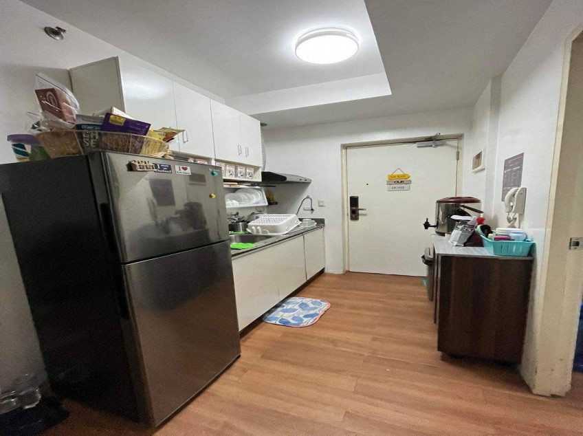 Condo Unit At Linear Tower Makati