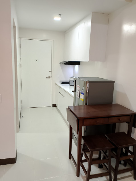 Studio Type Condominium In Sta. Rosa, Laguna
