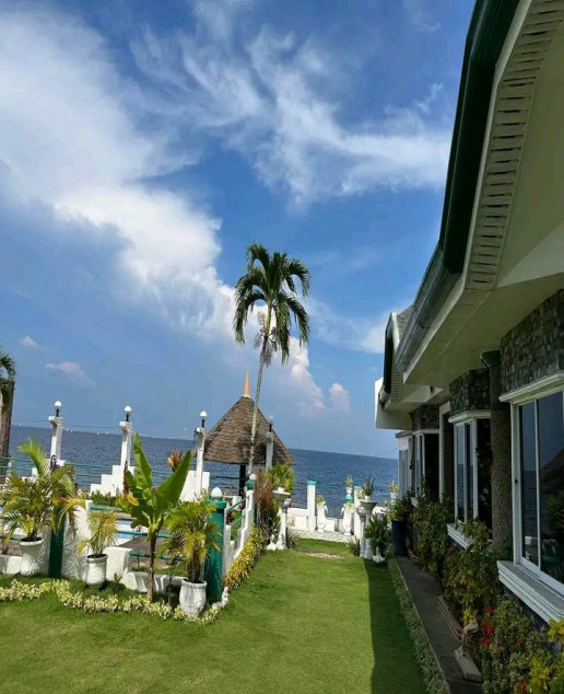 Beach House For Sale In Catmon, Cebu City