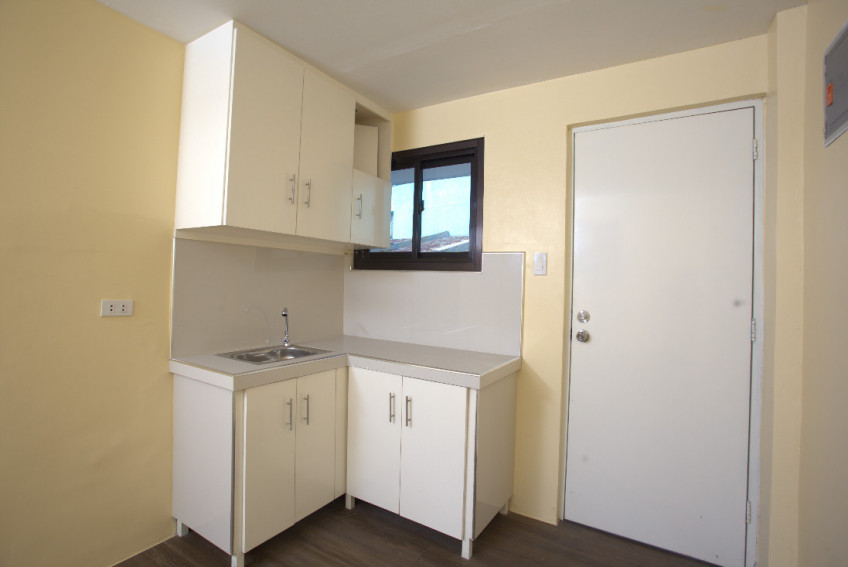 Cozy 24 SQM Apartment For Rent In Prime Manila Location | 3-Storey Building