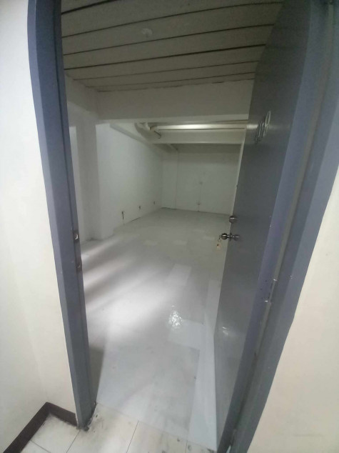 commercial space for rent at the back of UST Hospital