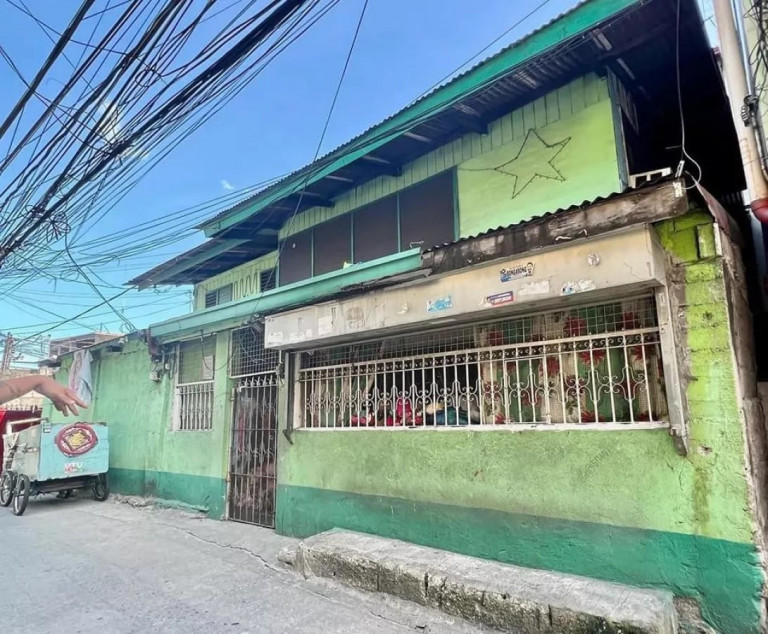Residential Building Plus Old House For Sale With Income East Rembo Taguig