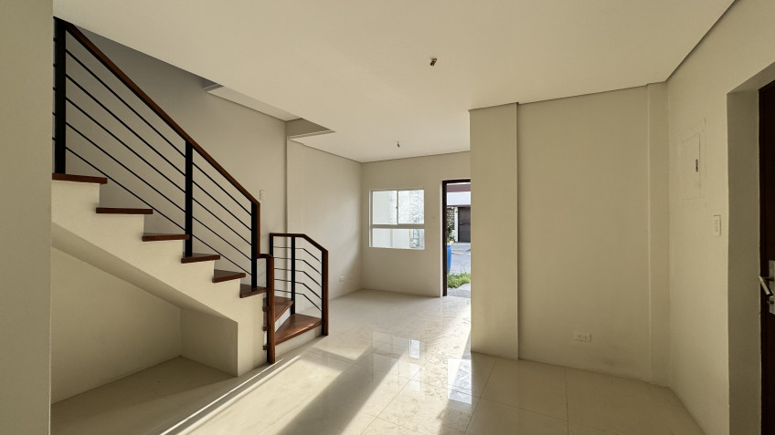 7.4M House and Lot in Batasan Hills Quezon City