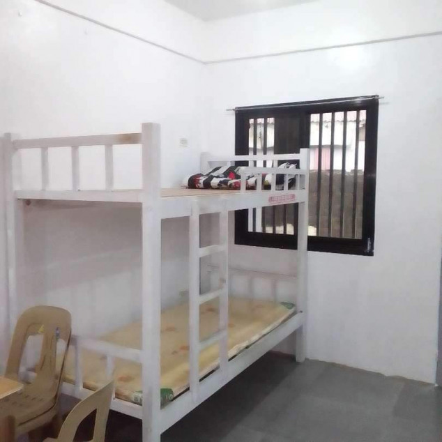 Dormitory, Apartment 5 door