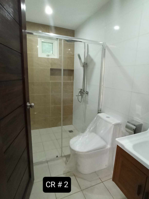 6 Bedroom - RFO House and Lot in Valley View Executive Village Cainta