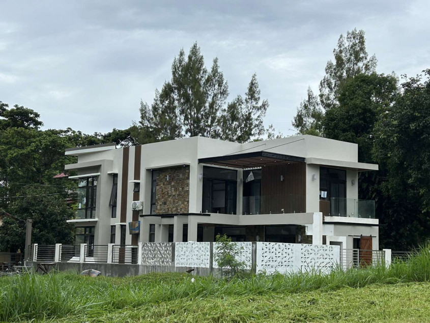 Brand New House And Lot For Sale At Pueblo Del Sol Subdivision Tagaytay Cavite