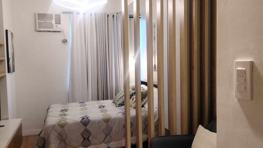 Studio Type With Balcony In Arc Towers Cebu