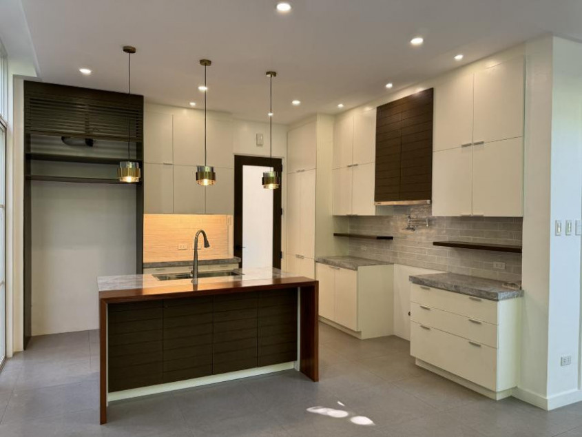 Rustic Modern House and Lot For Sale in Filheights Subdivision ...