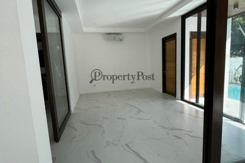 7 Bedroom House for sale in Bayanan, Metro Manila