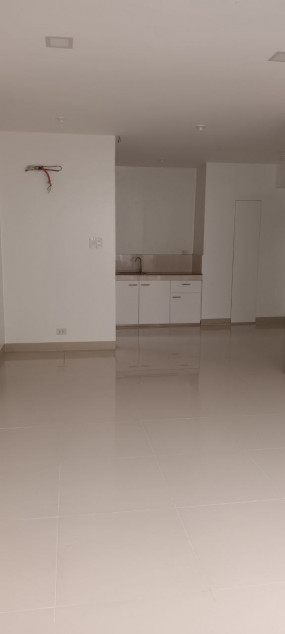 Unit 2C And 2D Commercial Space For Rent In Quezon City