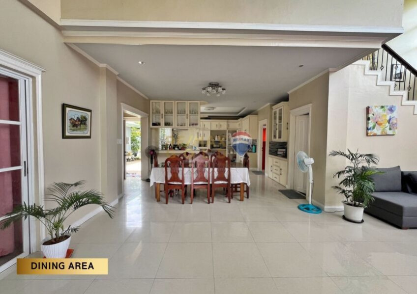 For Sale : House and Lot in Brittany Neopolitan Subdivision, Quezon City