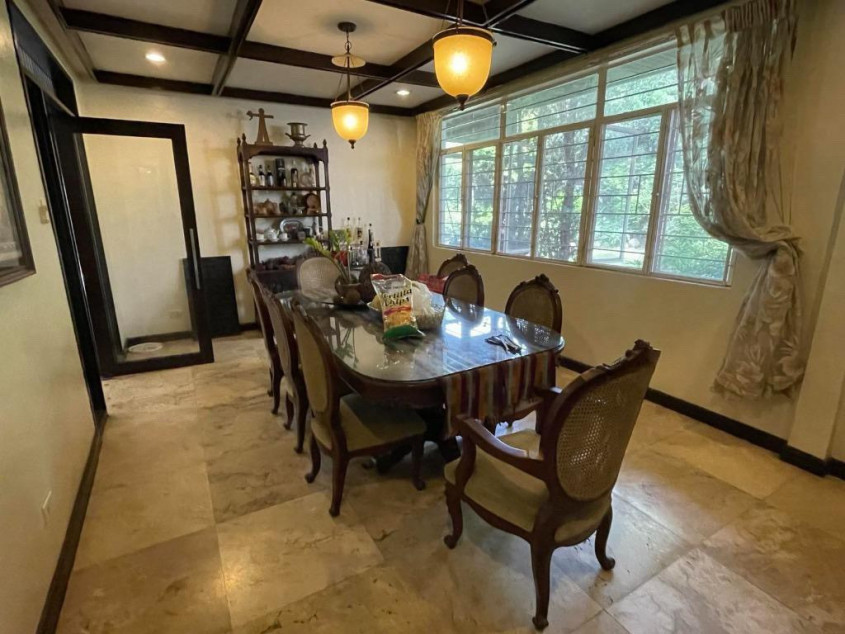 House and Lot with 6 Bedrooms in Xavierville Subdivision