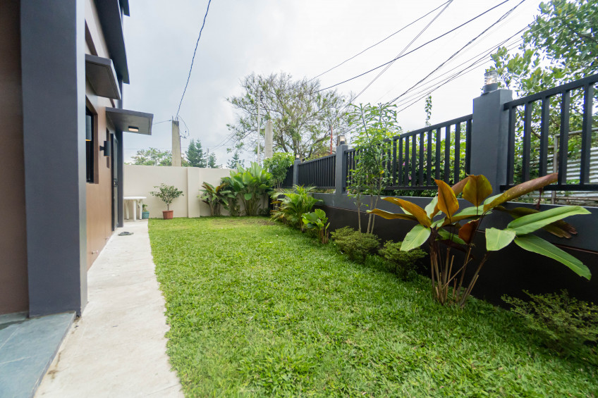 House and Lot for Sale Continental Subdivision