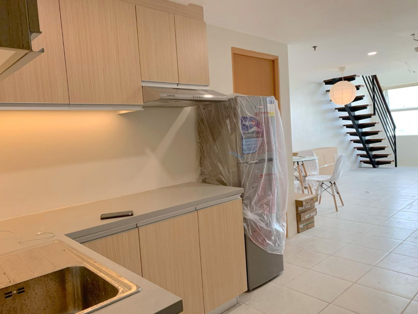 AMA Tower Residences: Fully Furnished 2 Bedroom Loft Type Unit With Balcony