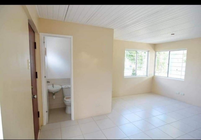 Elliston Place, Brgy. Camavhille 2 General Trias Cavite, 2 Storey Unit