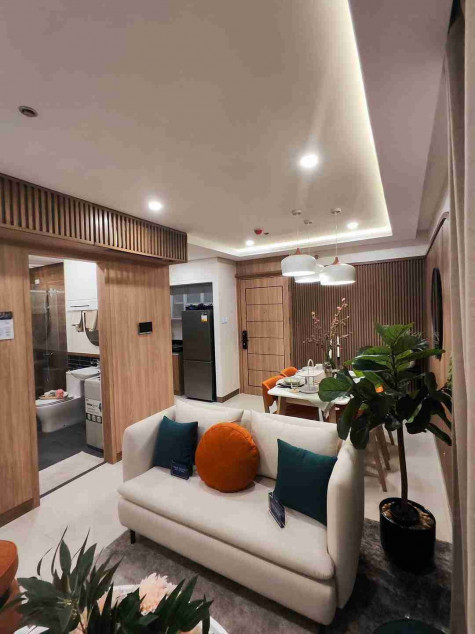Studio Unit 12k Monthly In The Mira Residences (Pre-selling Pet Friendly)
