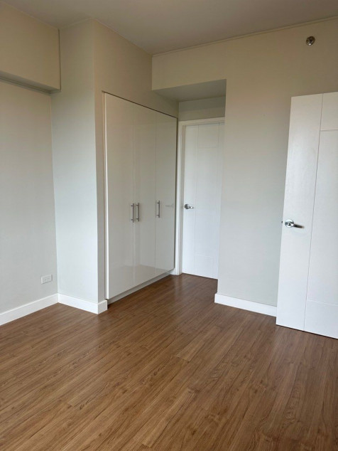 49 sqm 1-BR Unfurnished Condo for Rent at Arton West, Quezon City