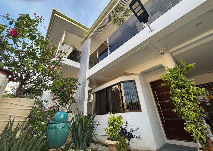 For Sale 3 Bedroom House At White Hills Subdivision, Cebu City