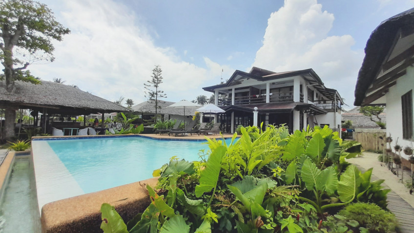 BEACH FRONT RESORT SIARGAO ISLAND
