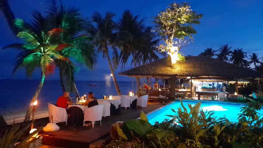 BEACH FRONT RESORT SIARGAO ISLAND